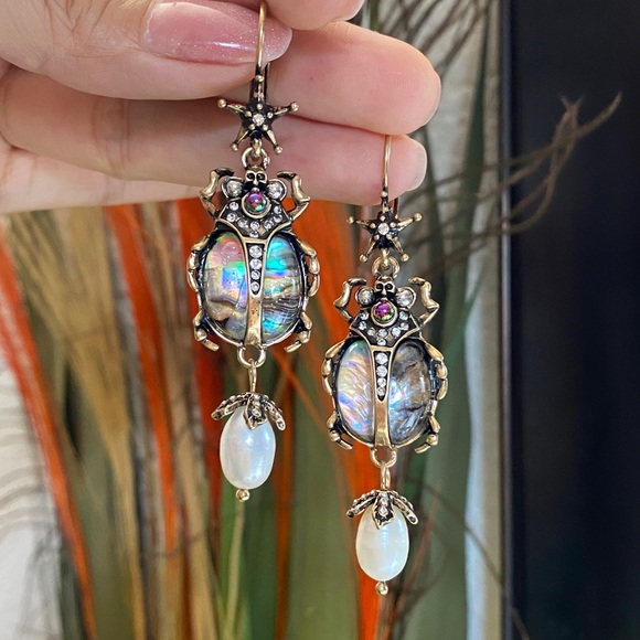 Jewelry | Vintage Green Beetle Bug High Quality Brass Crystal Pearl ...